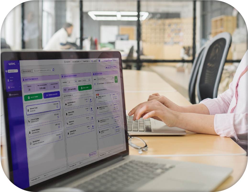 Totem Digital: Interactivo & Multimedia | Woxi